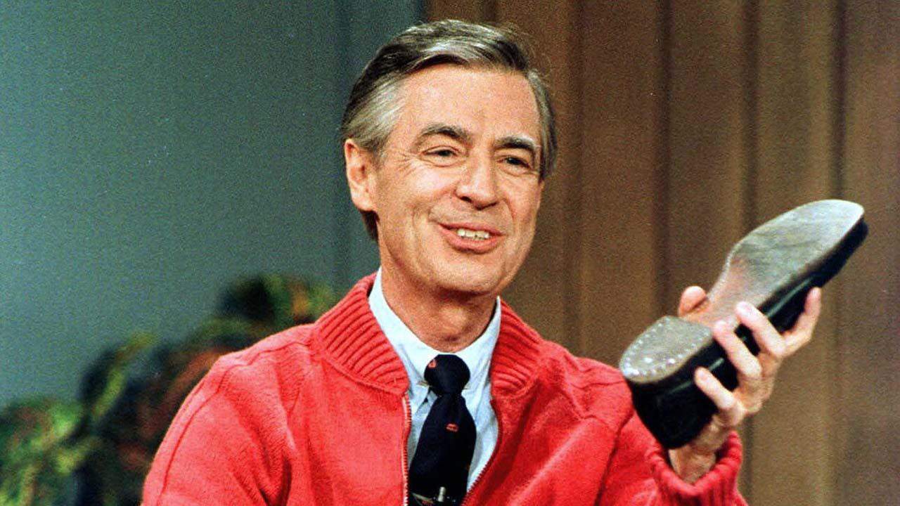 18 Mister Rogers gifts to warm the heart this holiday season